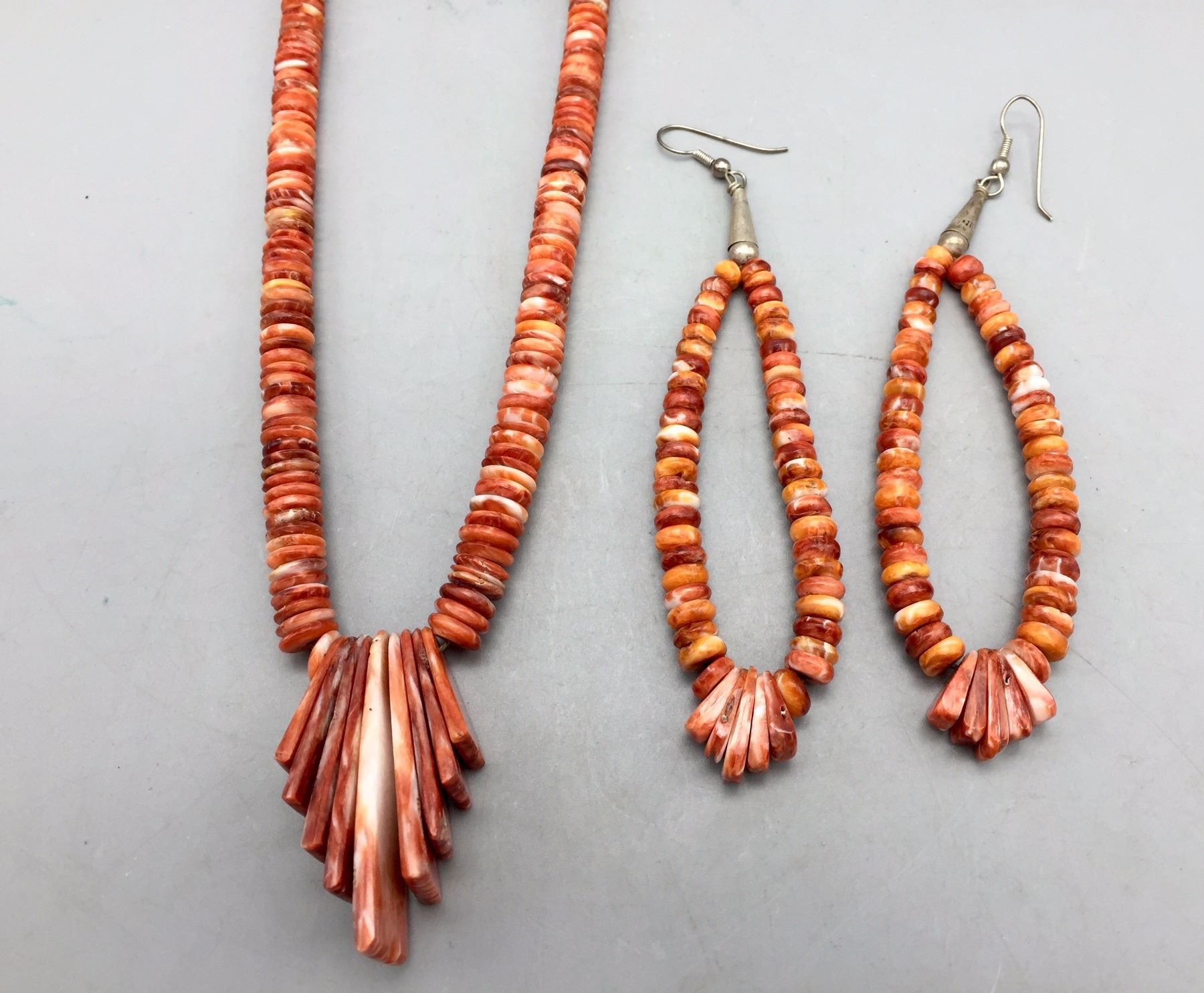 Spiny Oyster Necklace and Earring Set