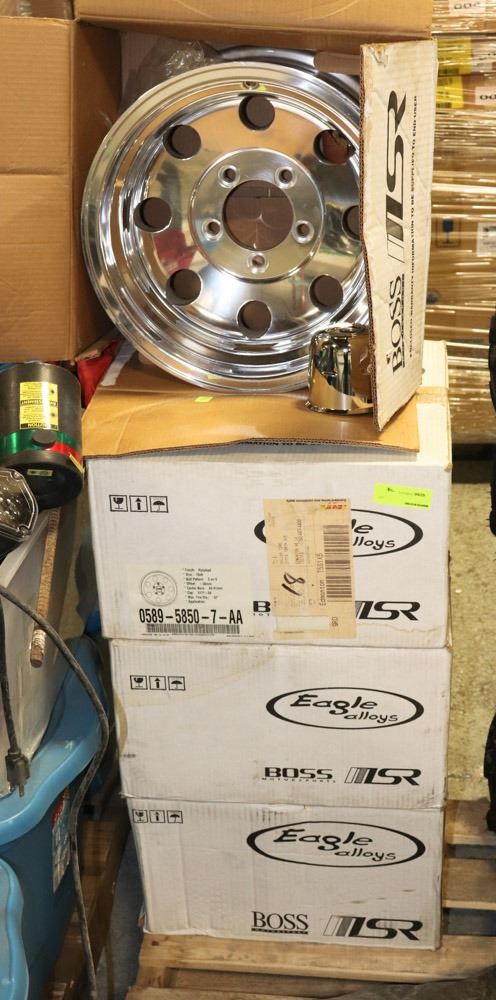 SET OF 4 BOSS 15X8 ALUMINUM RIMS