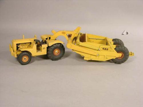 Early 40s-50s Caterpillar, Earthmover Toy