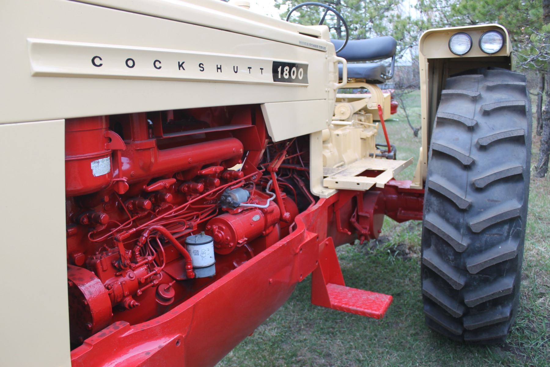 COCKSHUTT 1800 DIESEL TRACTOR