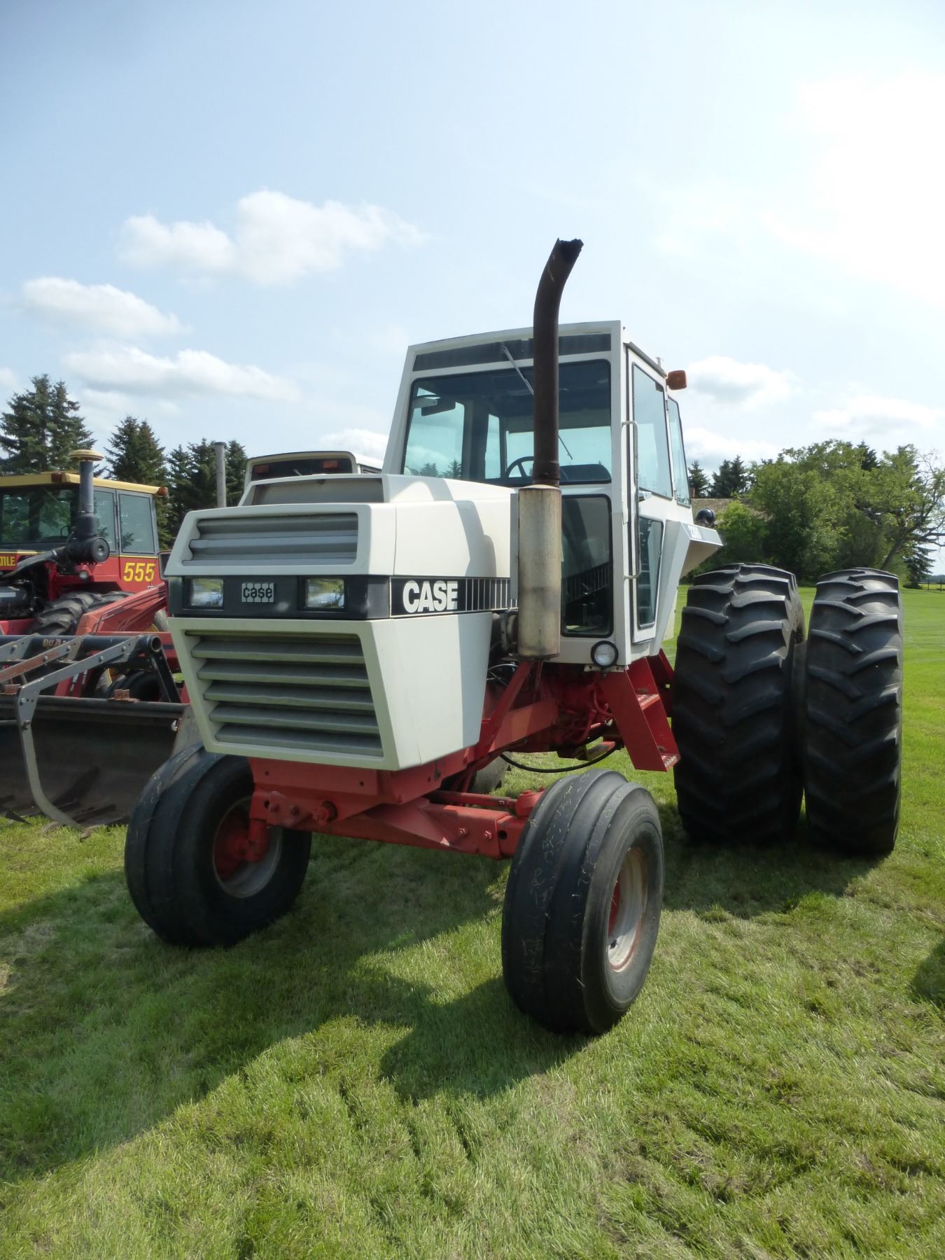 1982 Case 2390 - 2WD Tractor