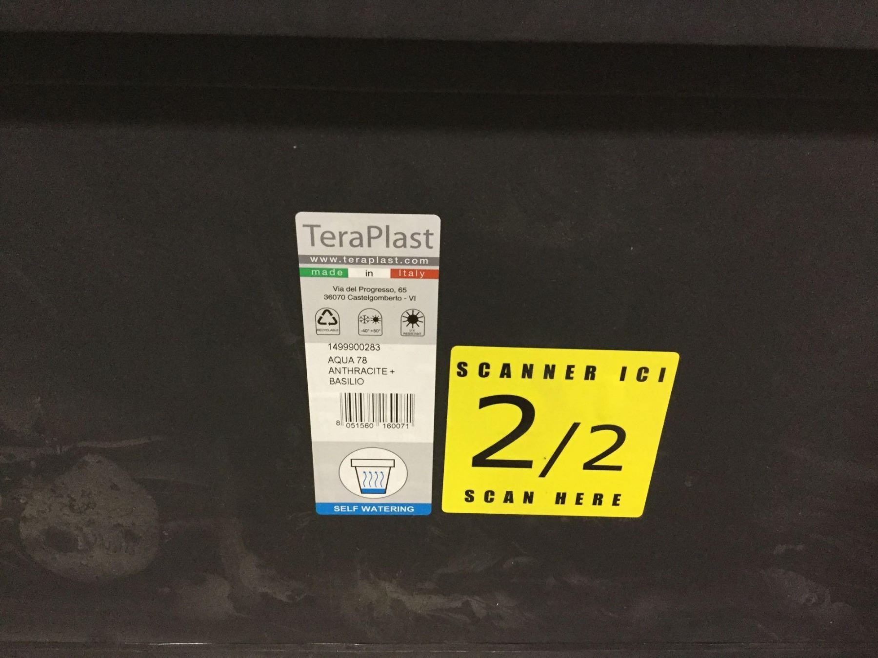TeraPlast Planter