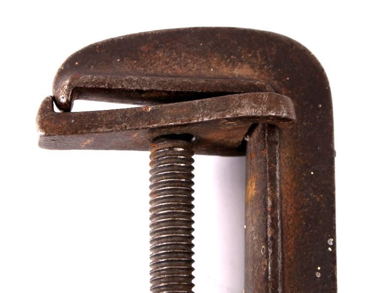 Buffalo Hide Scale & Newhouse Trap Clamp