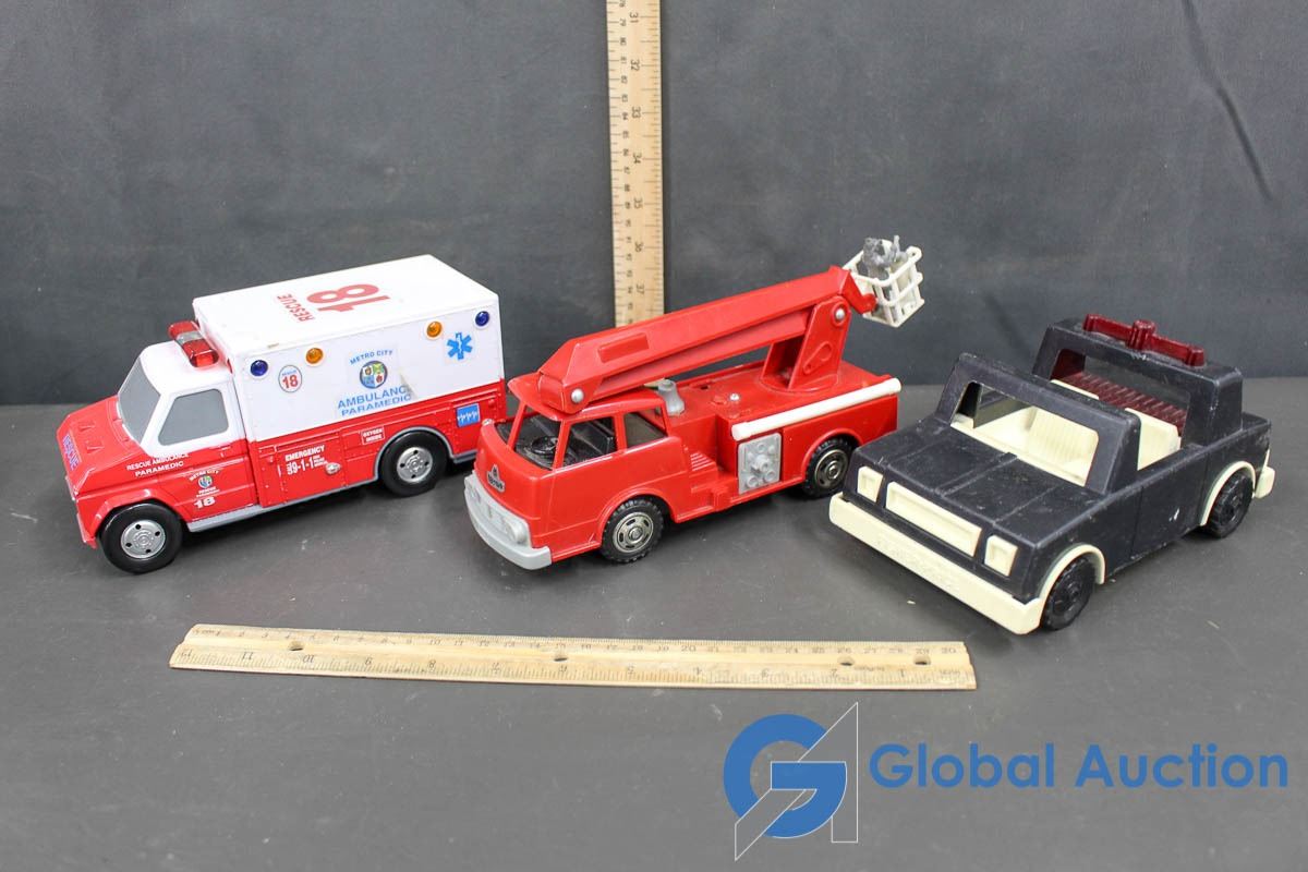 Fisher Price Truck, Fire Rescue Bucket Truck, Rescue 18 Ambulance W ...