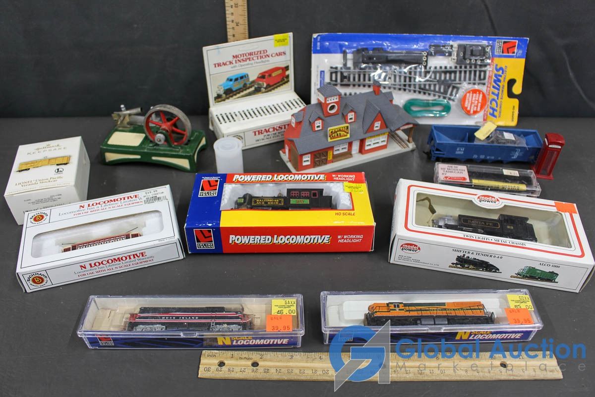 Misc. Model Train Items - NIB Engines, Phone Booth, Train Station ...