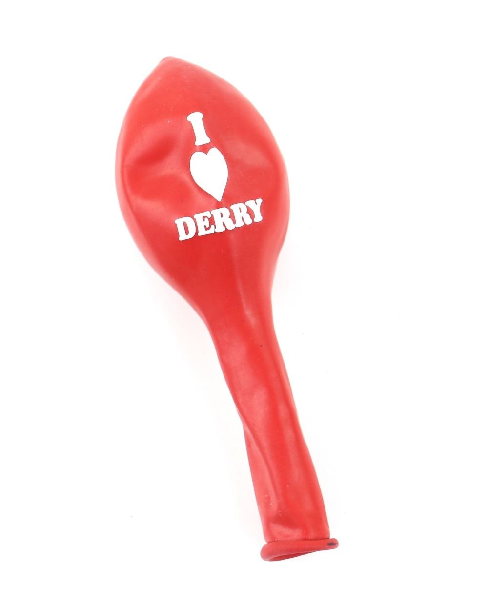 It (2017) - Production used I Love Derry red balloon from the film ...