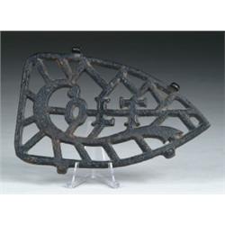 COLT CAST IRON TRIVET