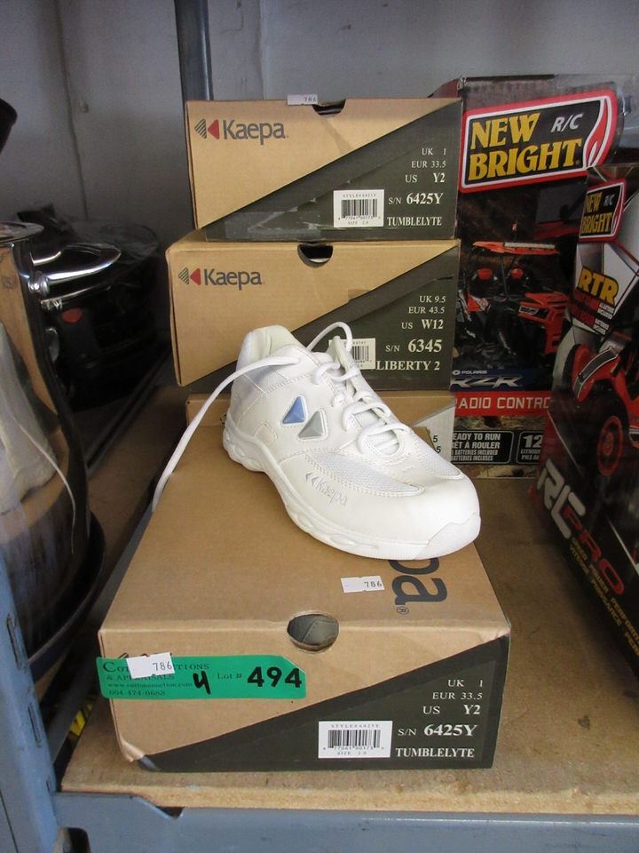 4 Pairs of New Kaepa Running Shoes