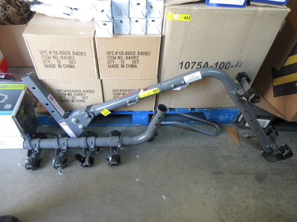 Automotive Bike Rack - Store Return