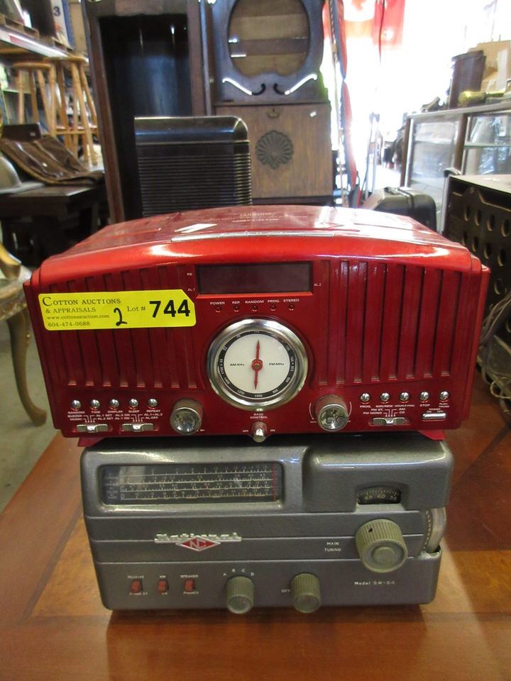 Vintage Radio & Curtis CD Player