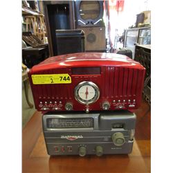 Vintage Radio & Curtis CD Player