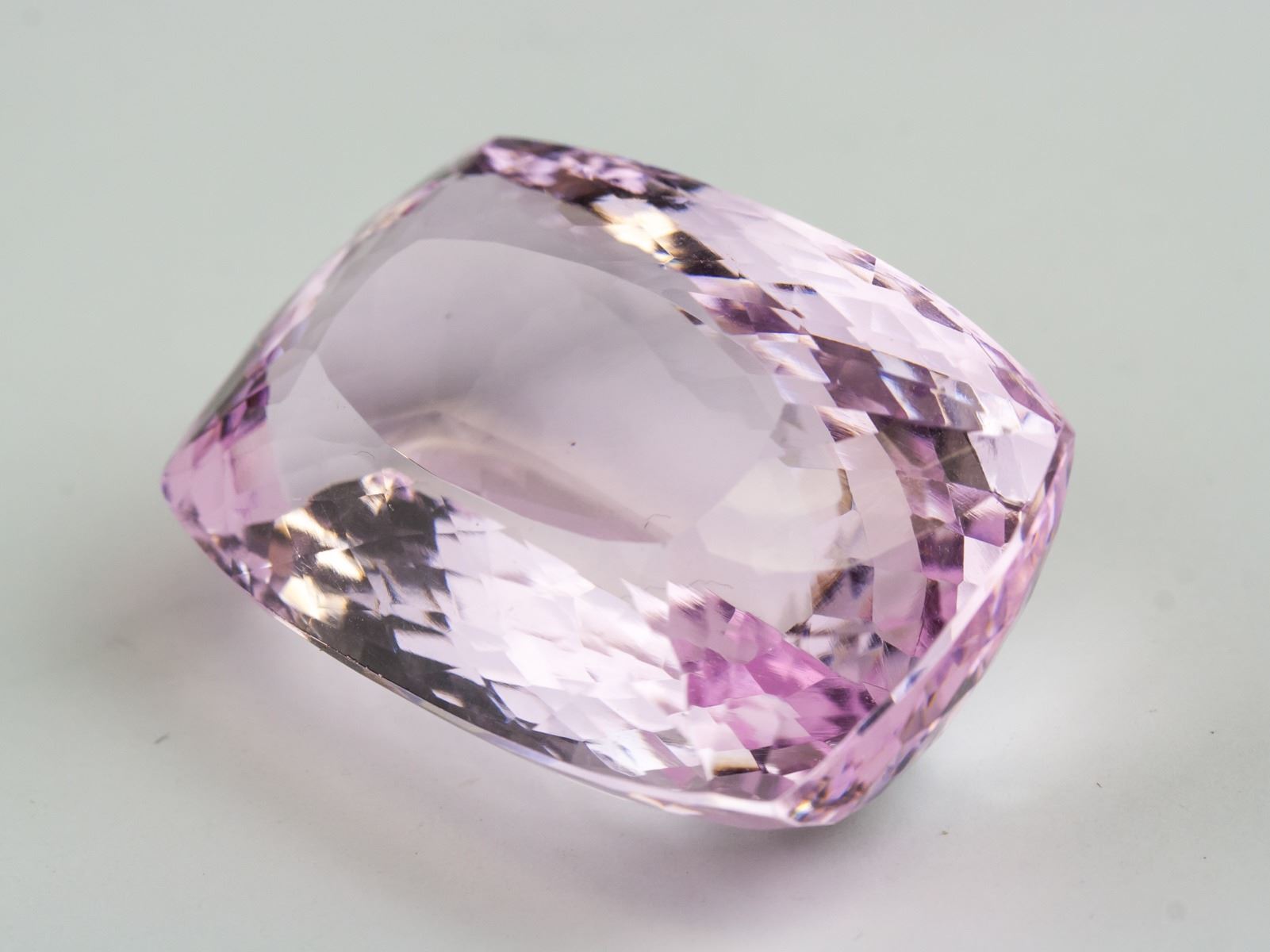 147.9 Ct Pink Cushion Cut Amethyst Certificate