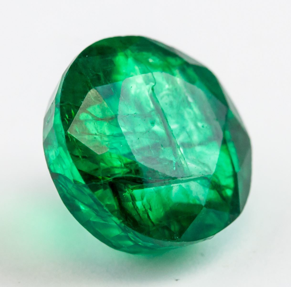 12.40 ct Natural Green Emerald w/ GGL Certificate