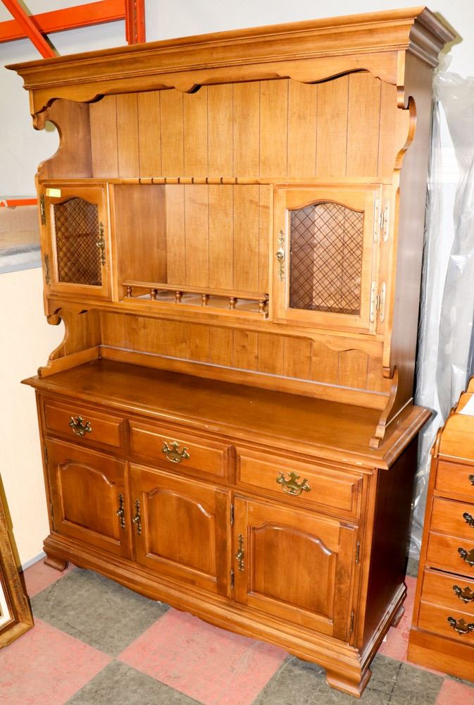 HAYWOOD WAKEFIELD SOLID MAPLE BUFFET WITH HUTCH.