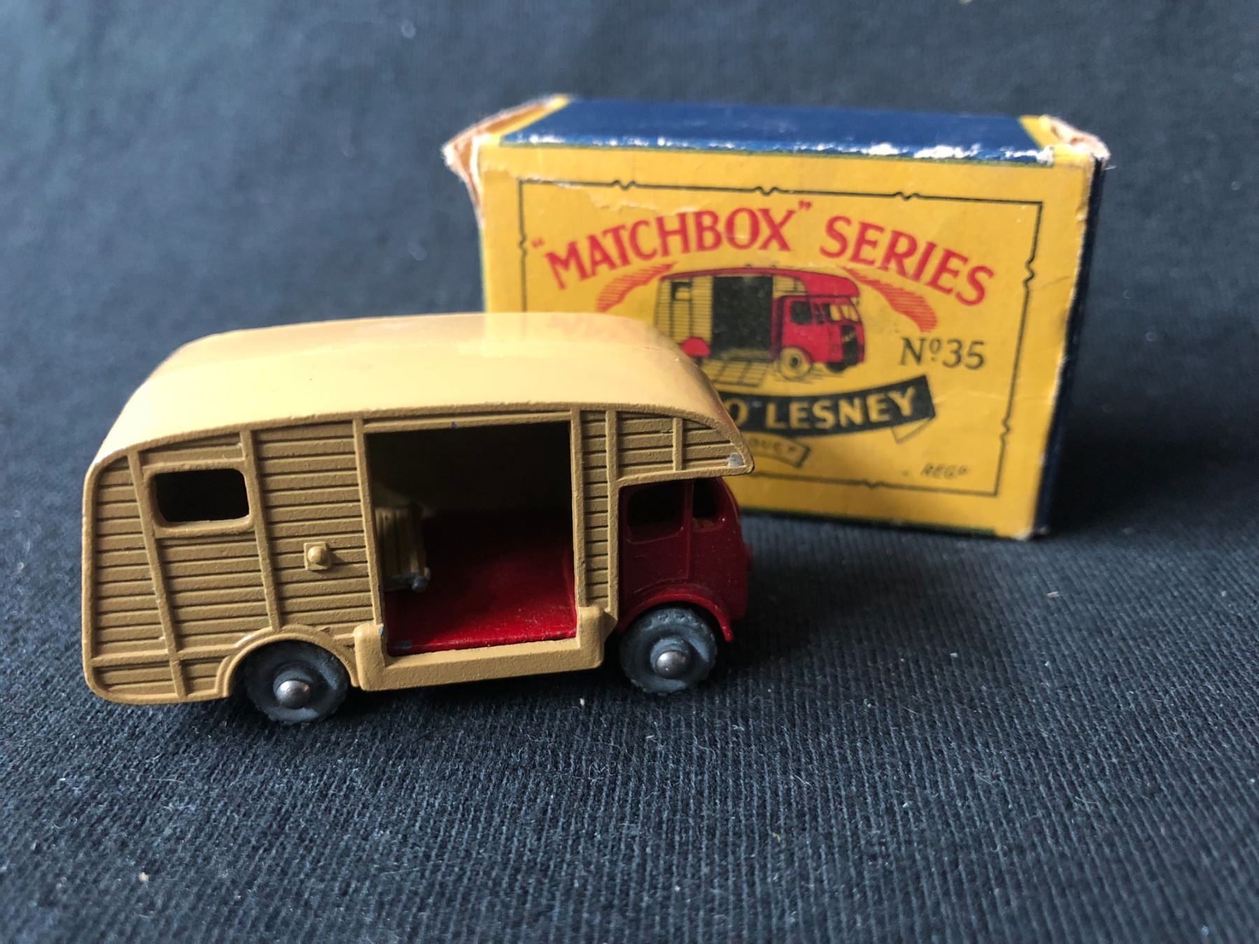 Matchbox Series #35 Mharshall Horse Trailer W/ Original Box