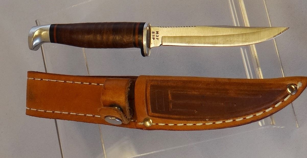 Case XX hunting knife, 3" blade, USA, M3F, SSP with sheath