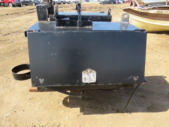 PORTABLE TRUCK WELDING BOX (COMPLETE WITH REELS AND TWO TOOL BOXES)