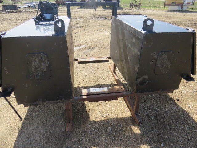 PORTABLE TRUCK WELDING BOX (COMPLETE WITH REELS AND TWO TOOL BOXES)