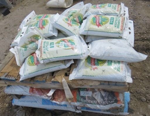PALLET OF FERTILIZER (6-8-6) *10 BAGS OF FERTILIZER* (6 BAGS OF ...