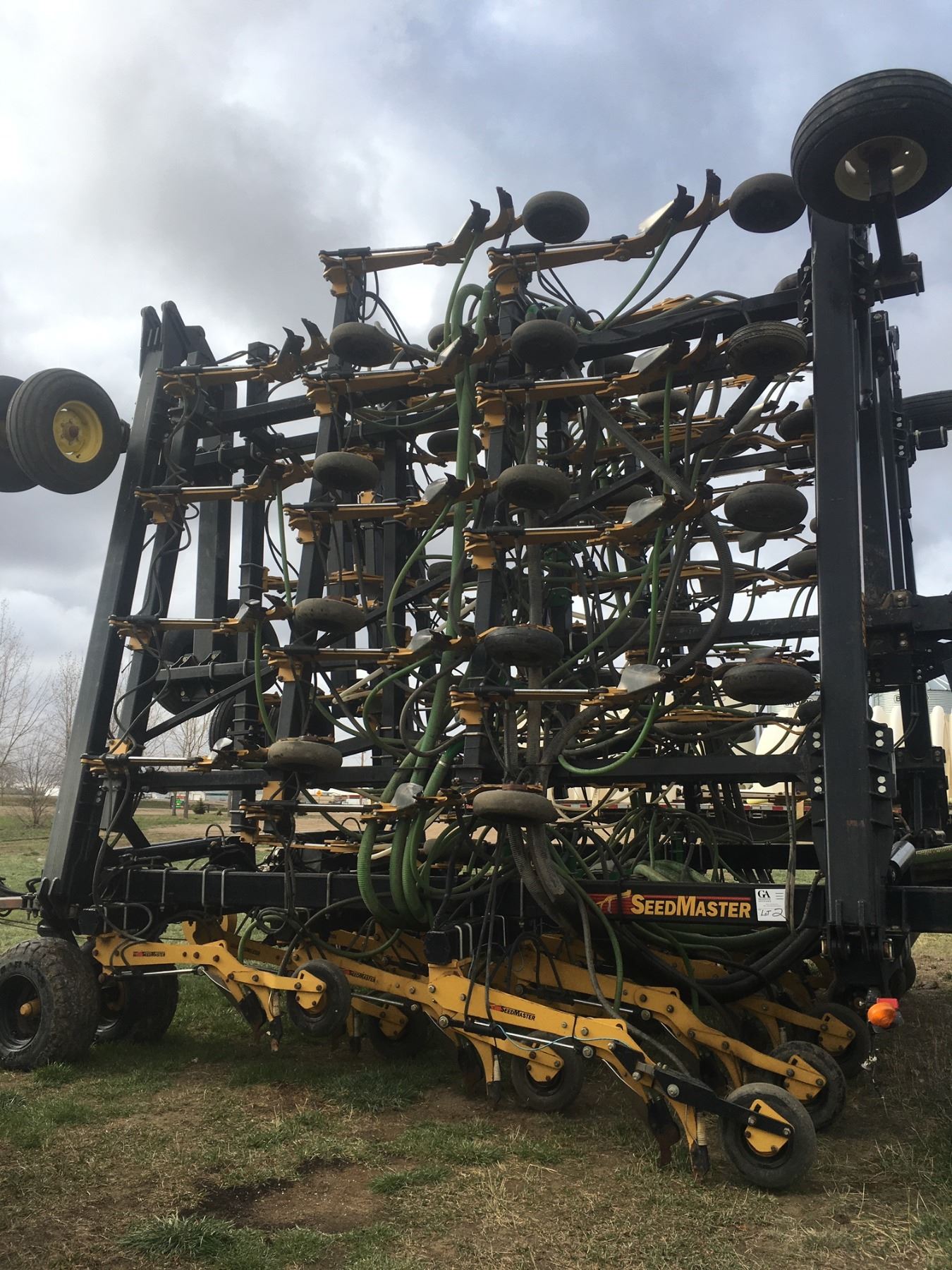 2012 Seedmaster TXB Air Drill model 7012 ( SN SM12789) 70 foot width