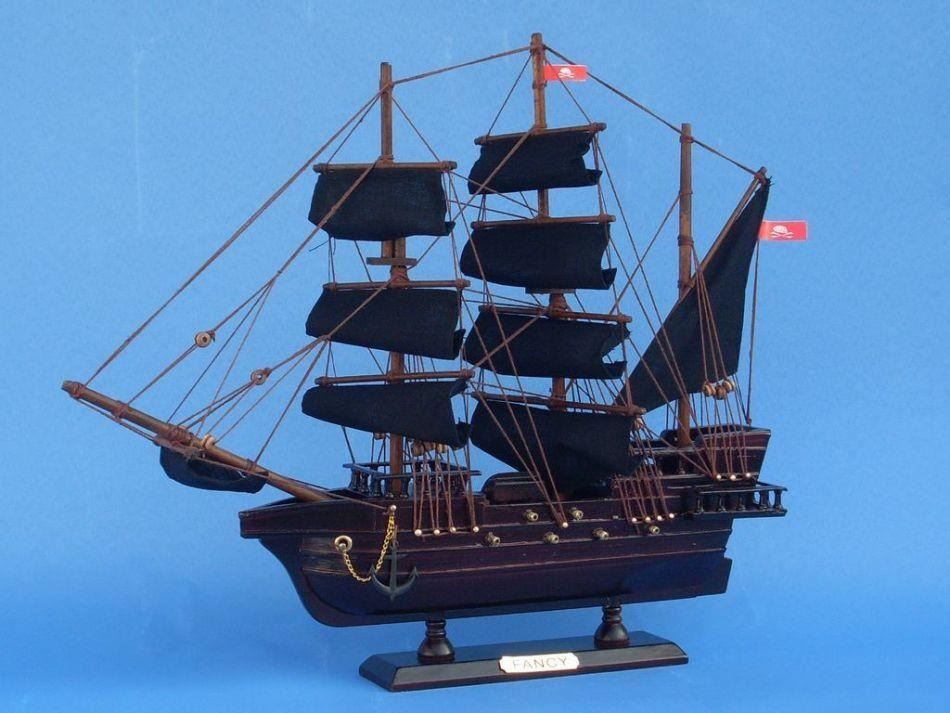 Wooden Henry Avery's The Fancy Model Pirate Ship 14"