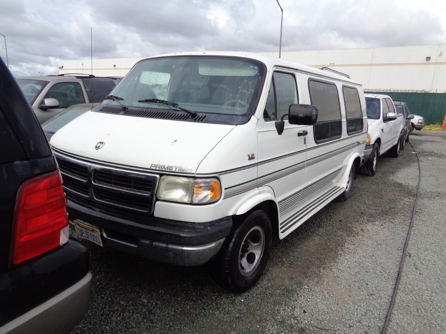 DODGE RAM VAN 1995 T-DONATION