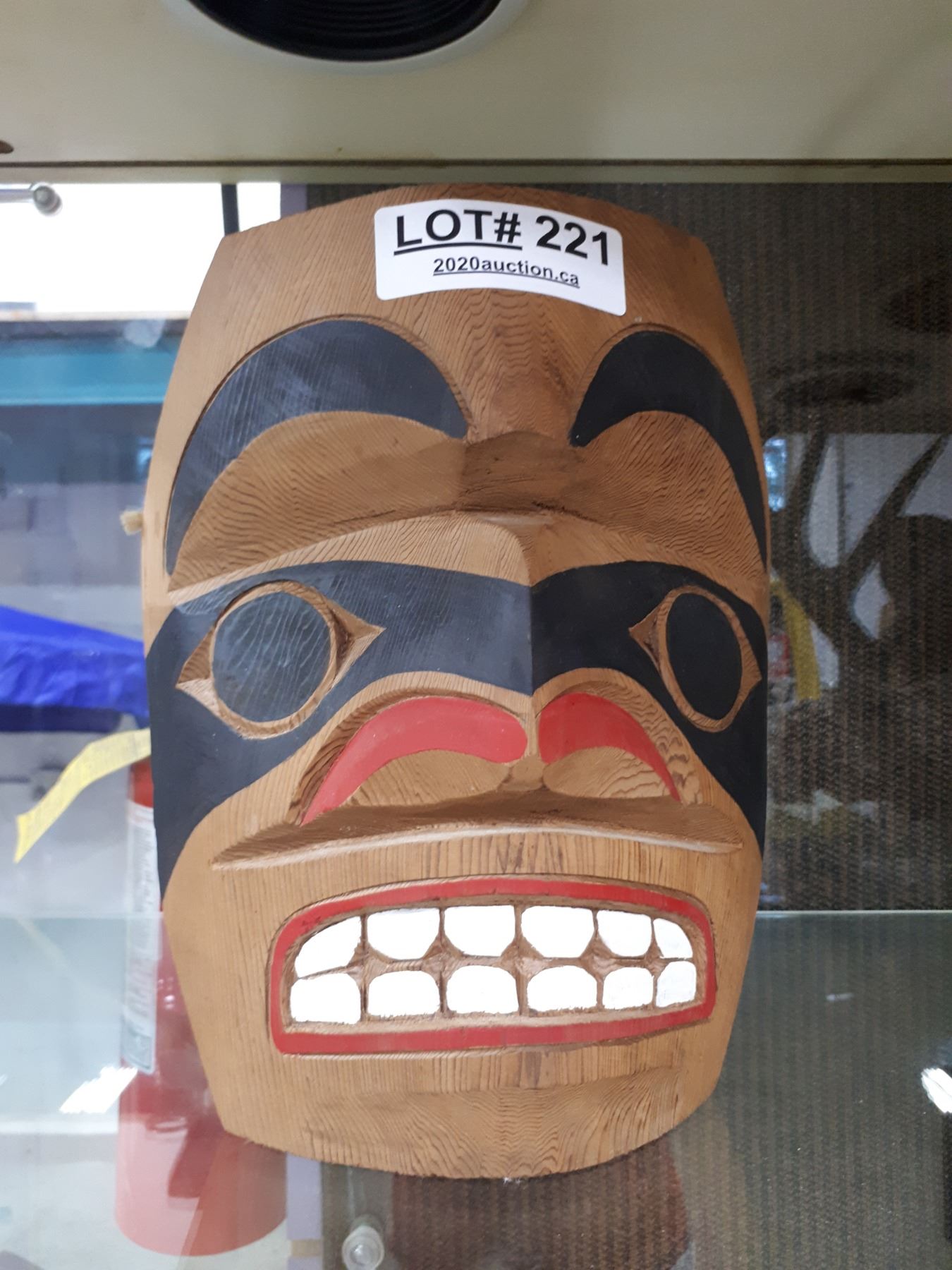 KILLER WHALE NATIVE CARVED MASK BY CHIEF NICK NOOTKA BC OCT/88