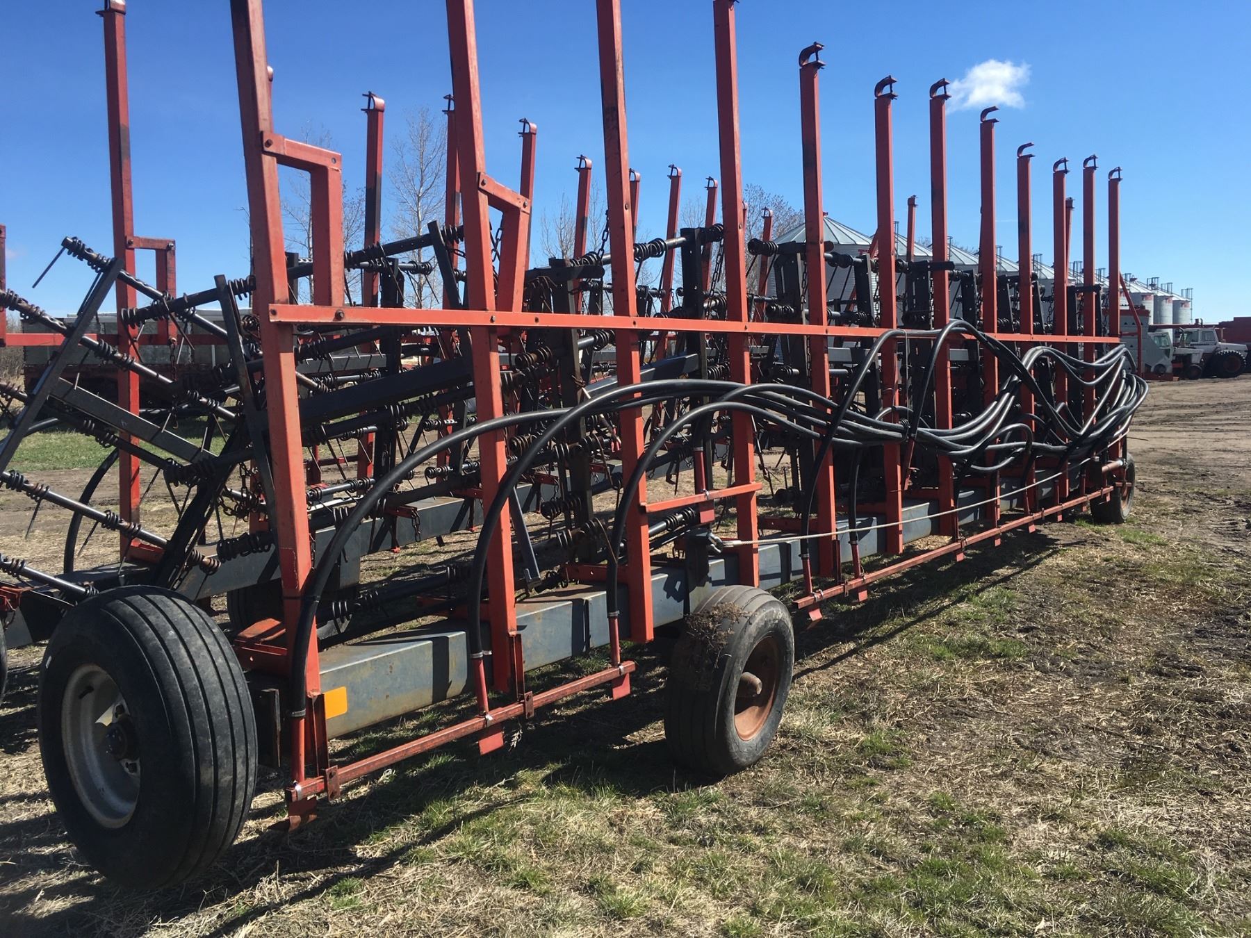 Flexicoil System 95 Harrow with 3255 Valmar Seeder