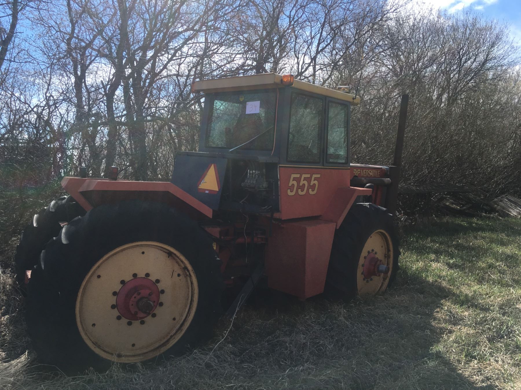 555 Versatile Tractor, not running