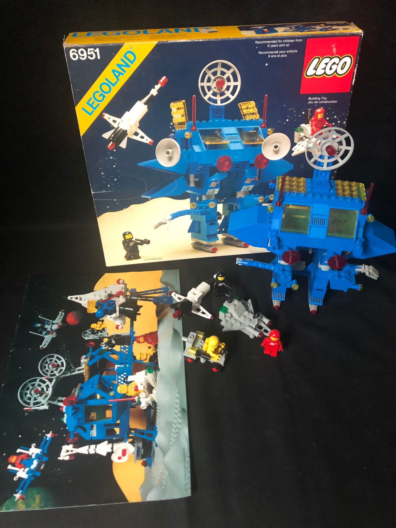 Lego Vintage Classic Space Robot Command Center #6951 / Complete W/ Box
