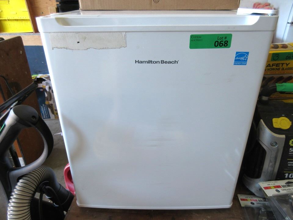 Hamilton Beach Bar Fridge