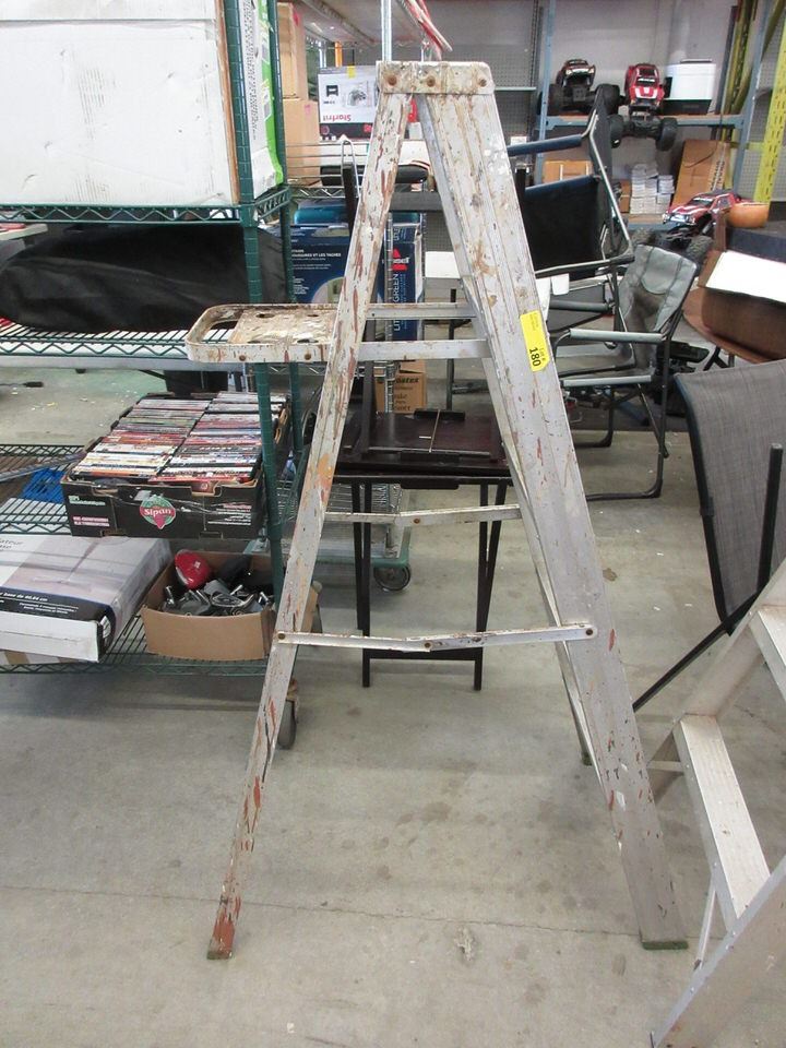 Five Foot Aluminum Step Ladder
