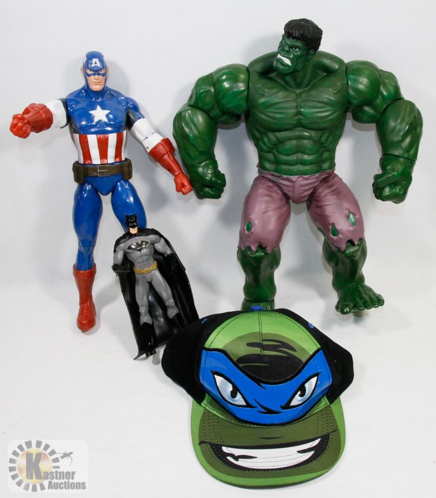 KIDS TOY LOT: INCLUDES THE HULK, BATMAN, CAPTAIN