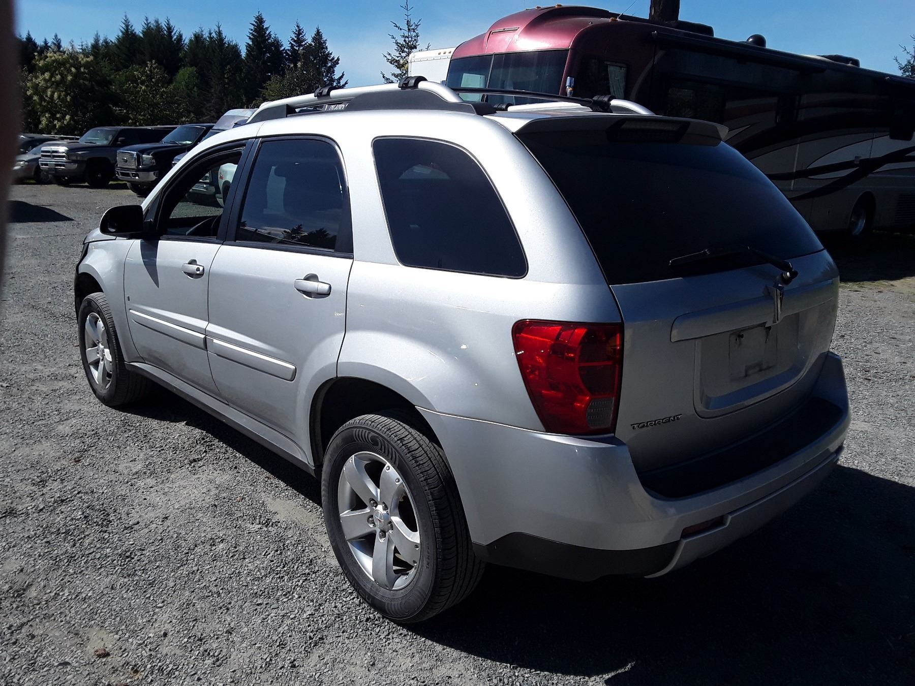 F6 -- 2006 PONTIAC TORRENT , Grey , 171481 KM's