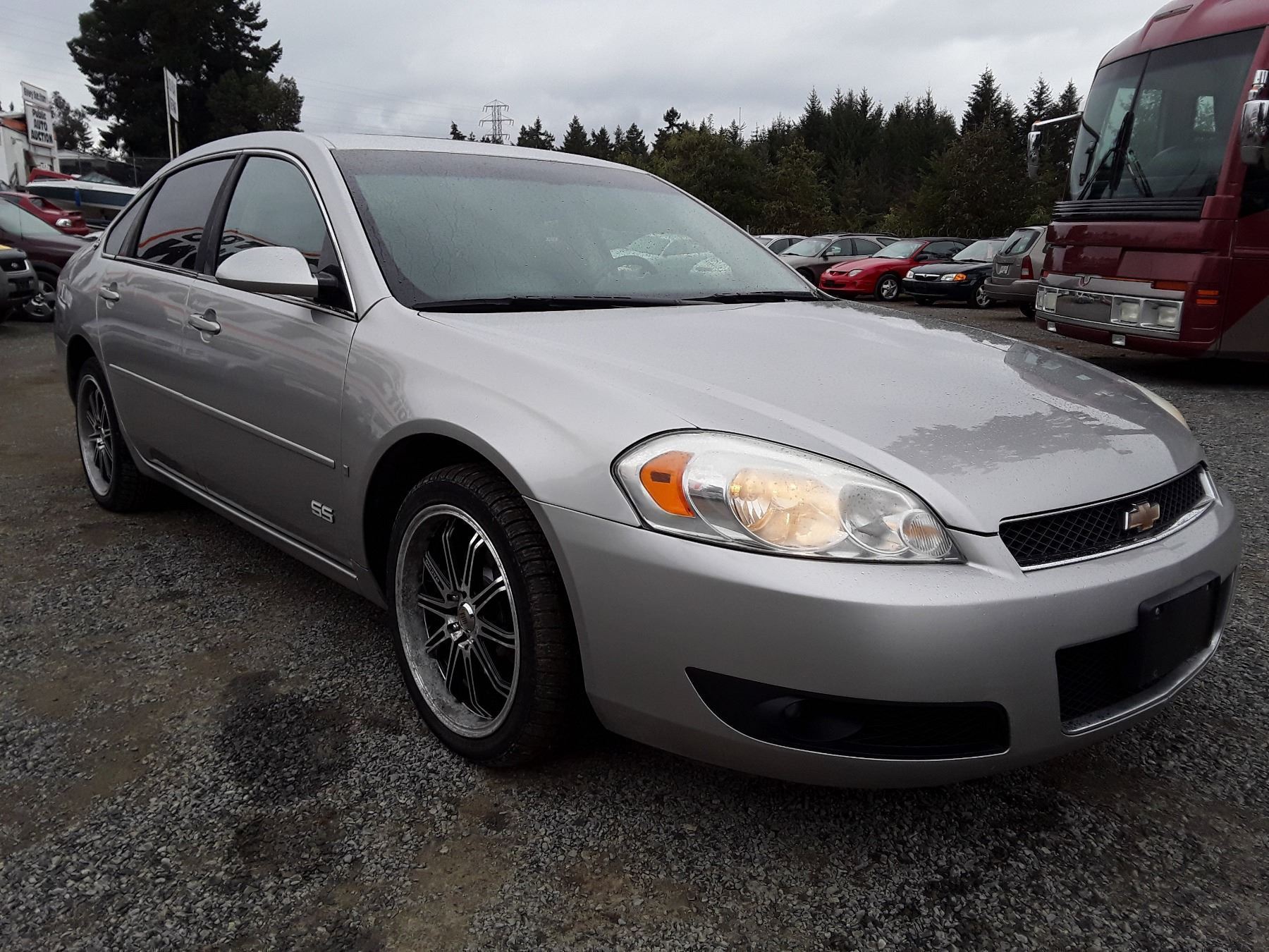 M5 -- 2006 CHEVROLET IMPALA SS , Silver , 217128 KM's