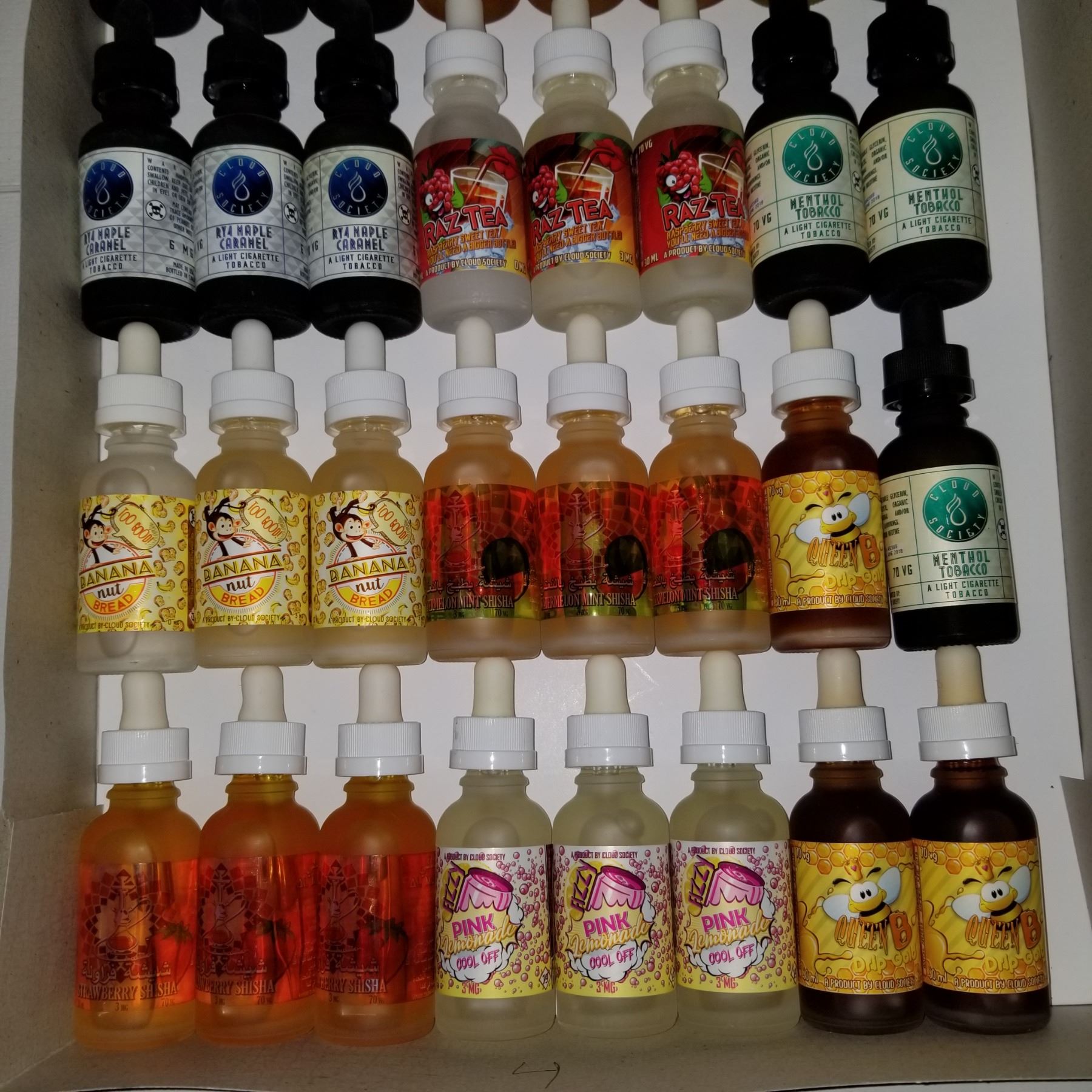32 BOTTLES OF 30ML E VAPE JUICE 32 BOTTLES OF 30ML E VAPE JUICE