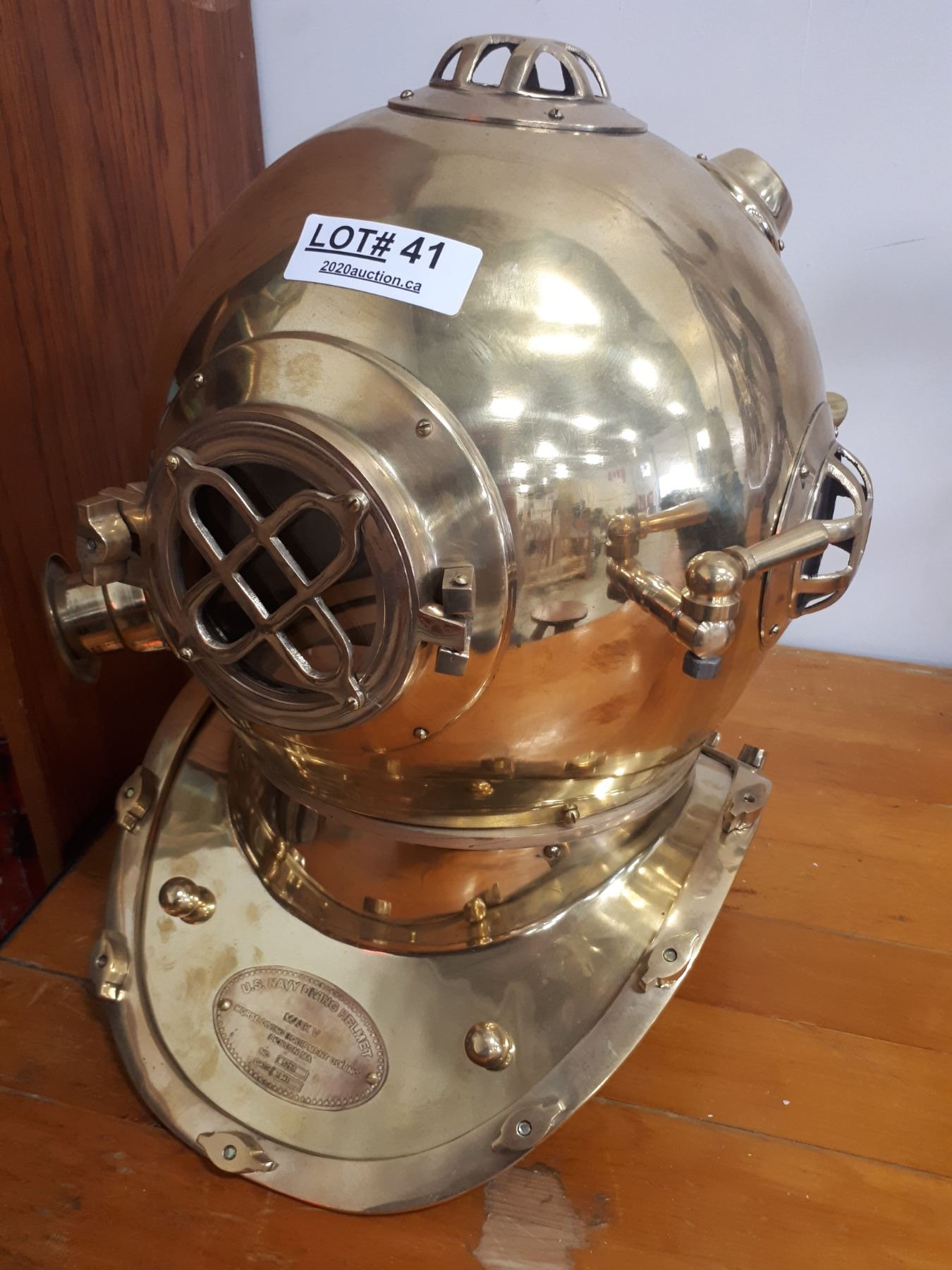 US NAVY 1941 MARK V DIVING HELMET