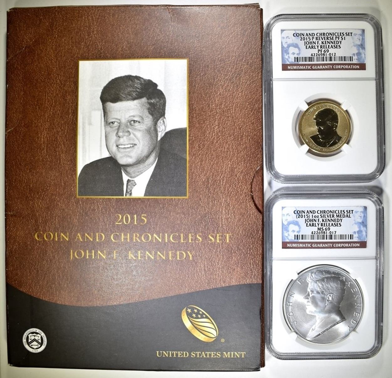 2016 KENNEDY COIN AND CHRONICLES SET