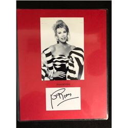 JOAN RIVERS SIGNED INDEX CARD PHOTO DISPLAY
