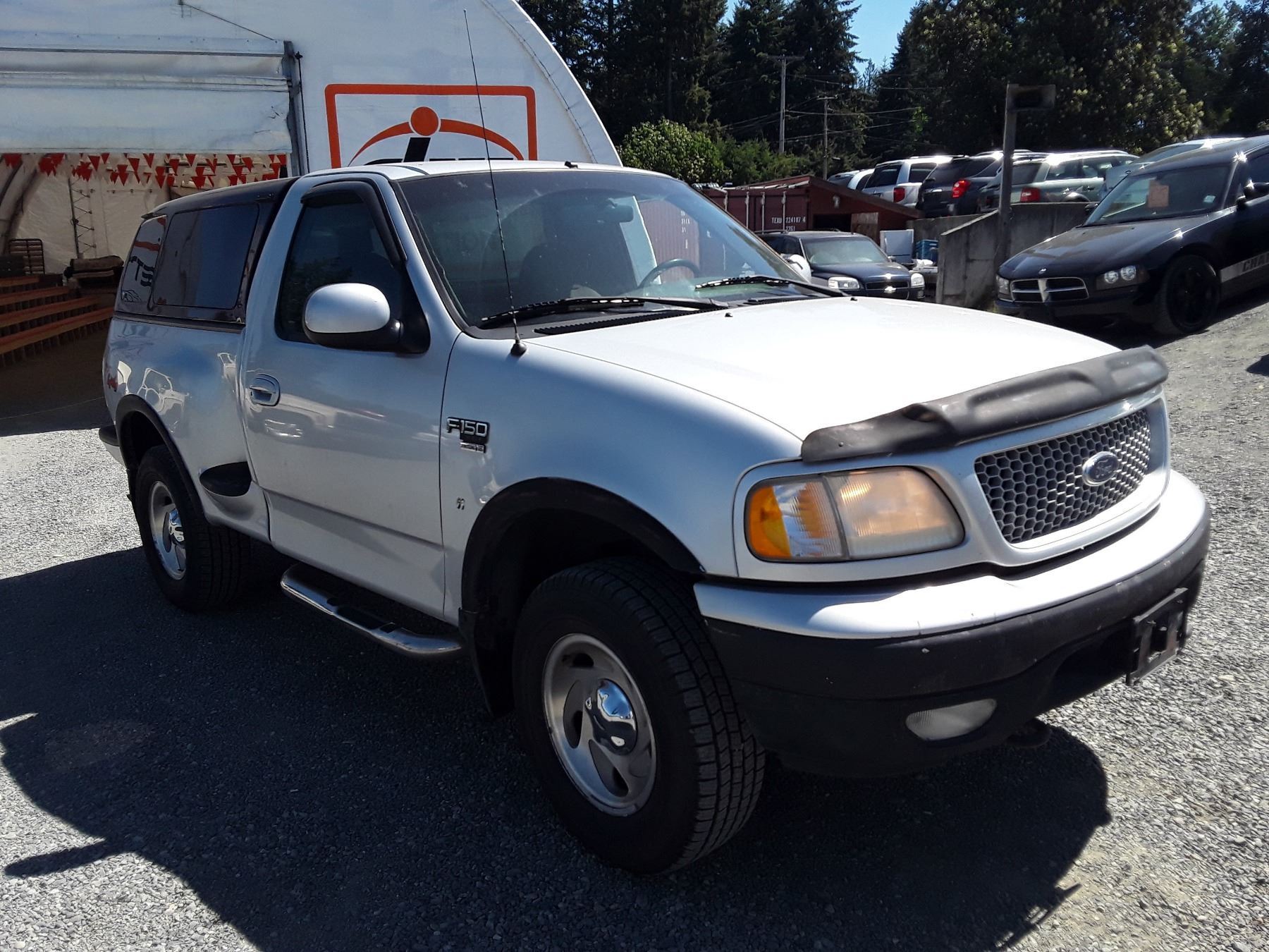 F2 -- 1999 FORD F150 PICKUP, GREY, UNKNOWN KMS