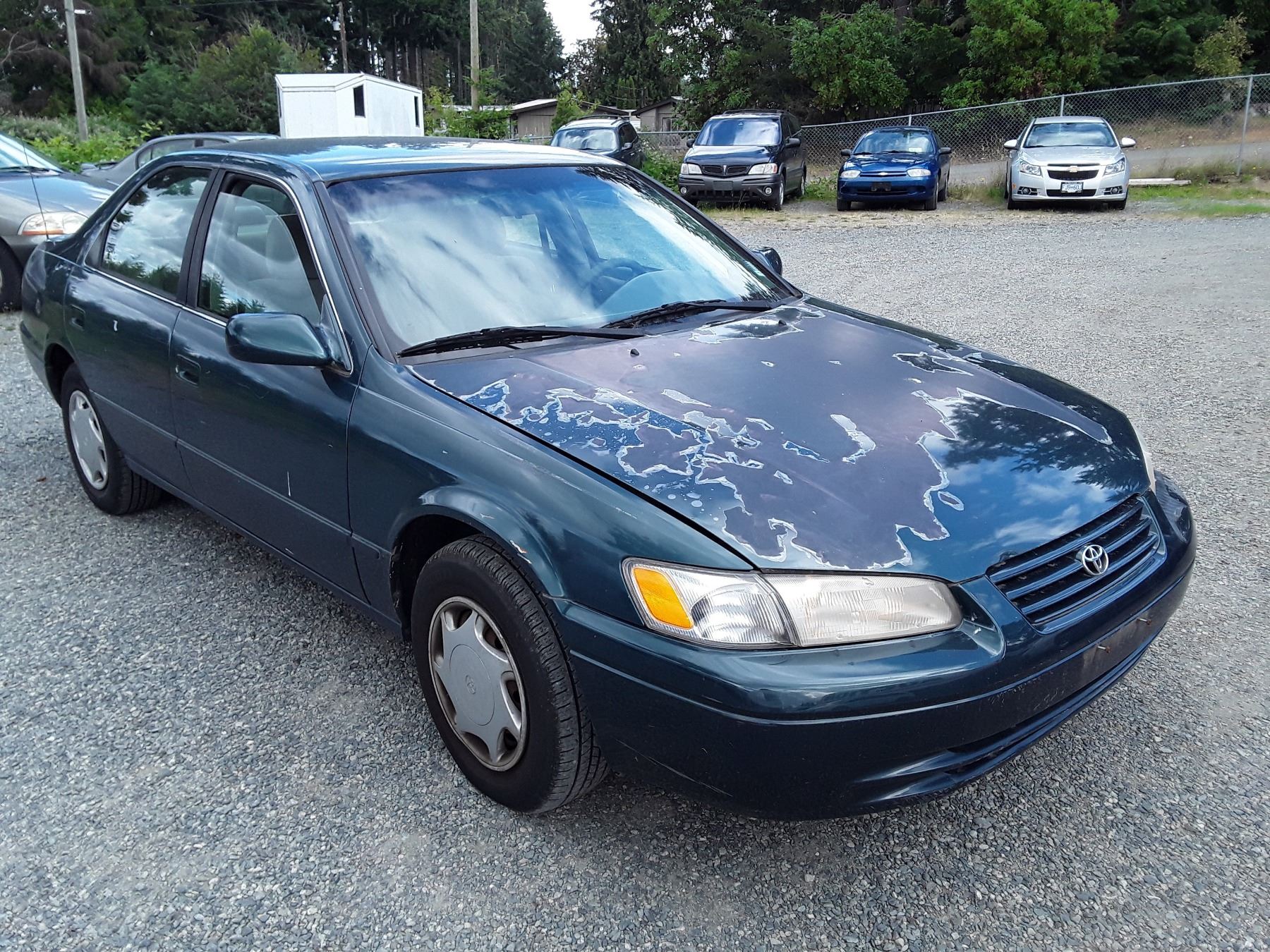L2 -- 1998 TOYOTA CAMRY CE , Green , 199083 KM's