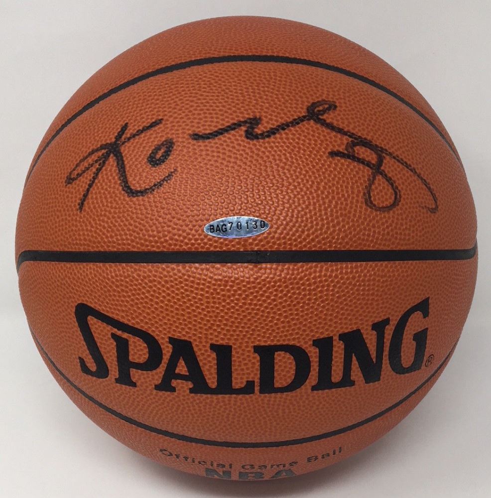Kobe Bryant Signed Official NBA Game Ball (UDA COA)