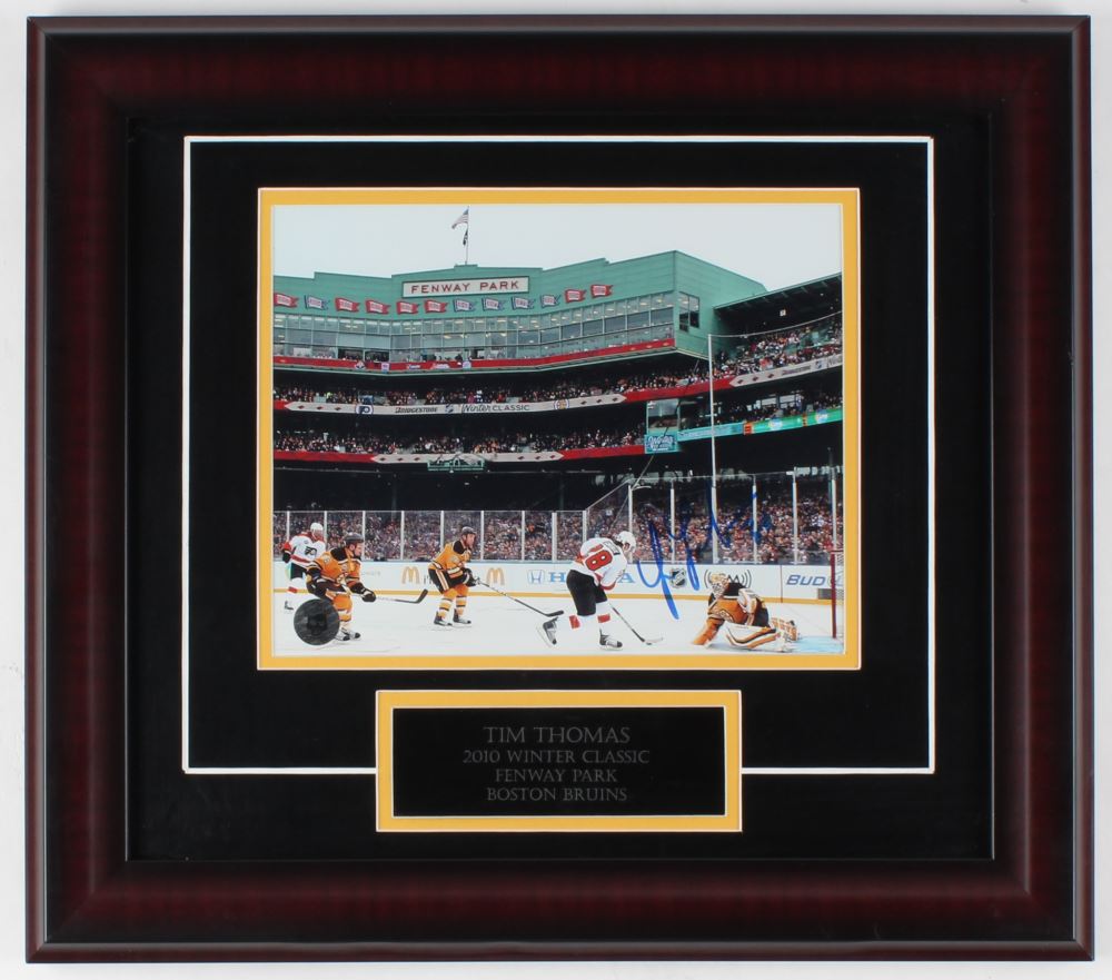 Tim Thomas Signed Bruins 16x18 Custom Framed Photo Display (Thomas ...