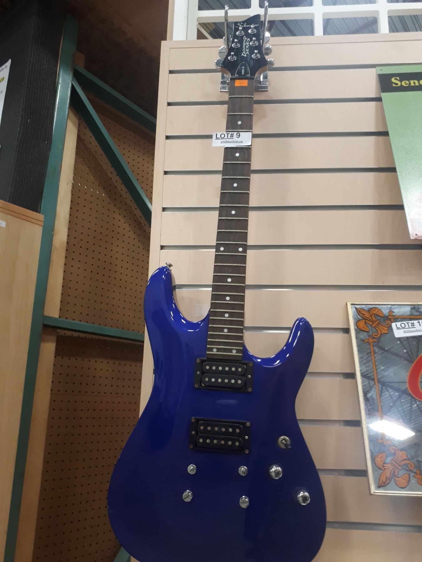 SCHECTER DIAMOND SERIES BLUE GUITAR