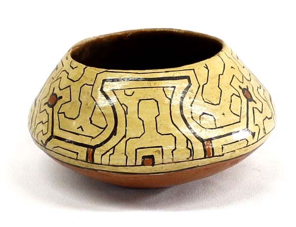 South American Peruvian Shipibo Pottery Bowl