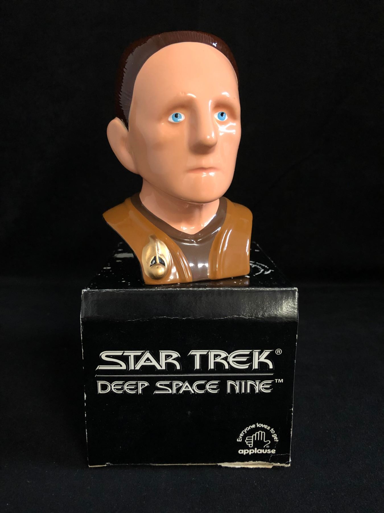 STAR TREK DEEP SPACE NINE COLLECTOR MUG