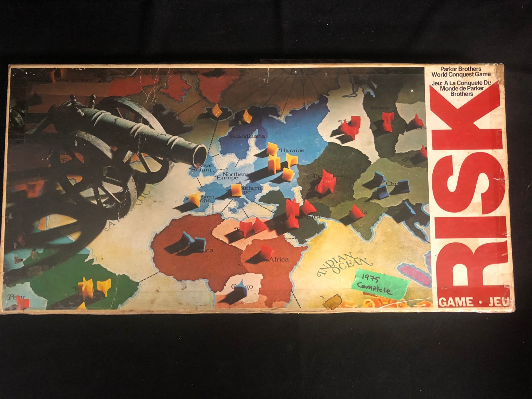 VINTAGE "RISK" BOARD GAME (1975) *COMPLETE*