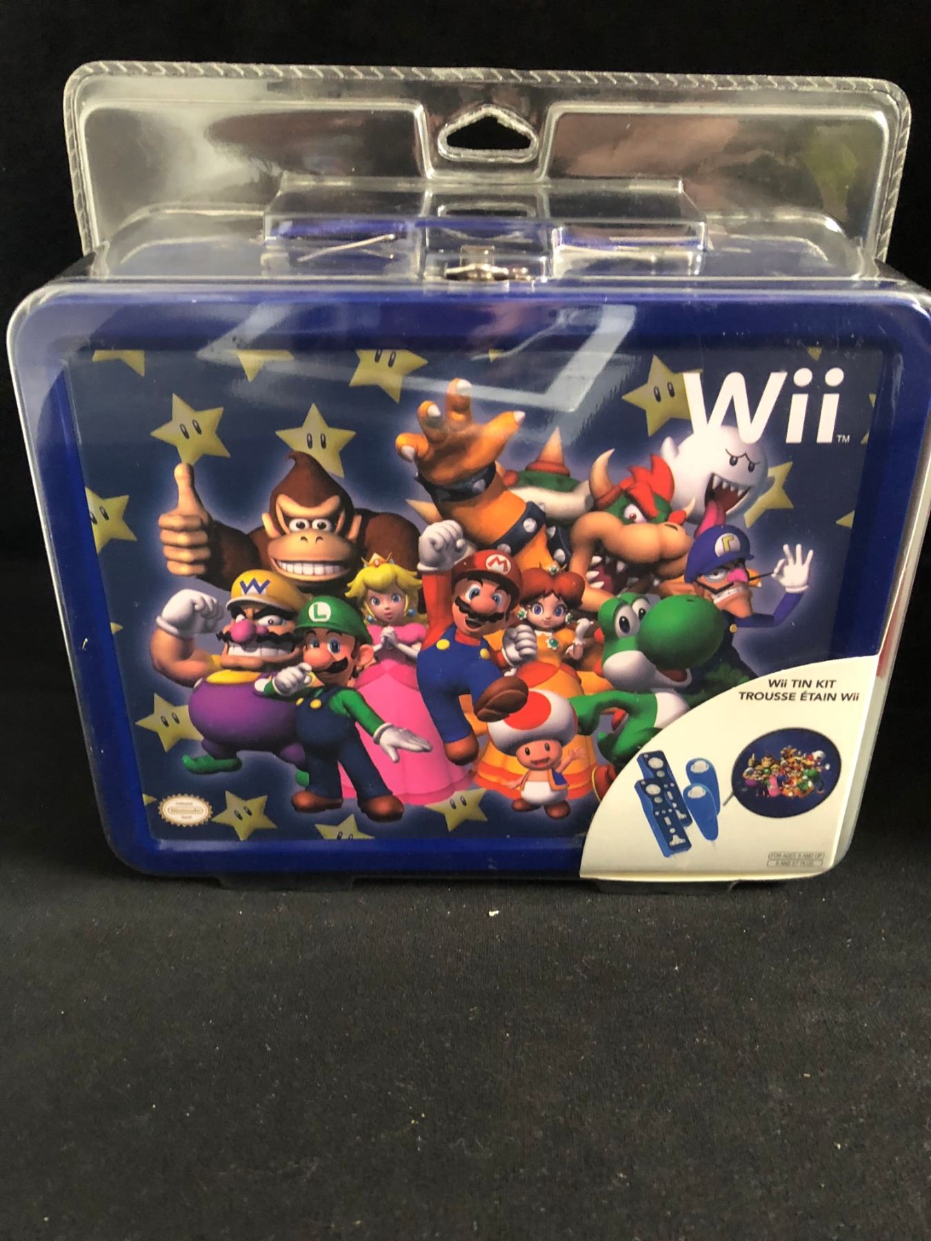 Nintendo Wii Collectible Tin Starter Kit Lunchbox Super Mario Bros