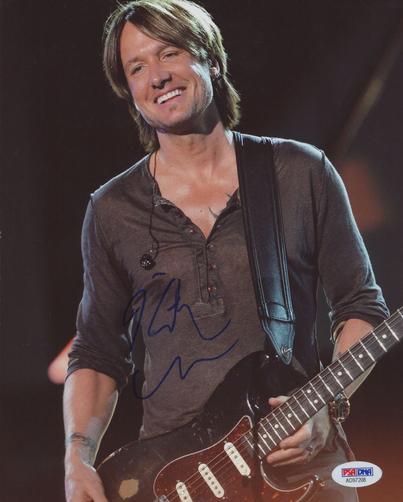 Keith Urban Signed 8x10 Photo (PSA COA)