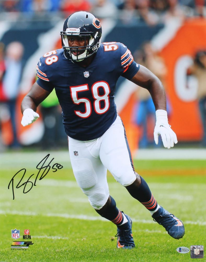 Roquan Smith Signed Chicago Bears 16x20 Photo (Beckett COA)